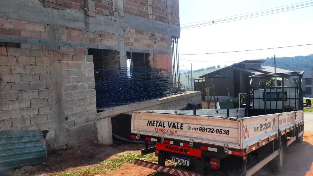 Quem Somos - Metal Vale Ferro e Aço